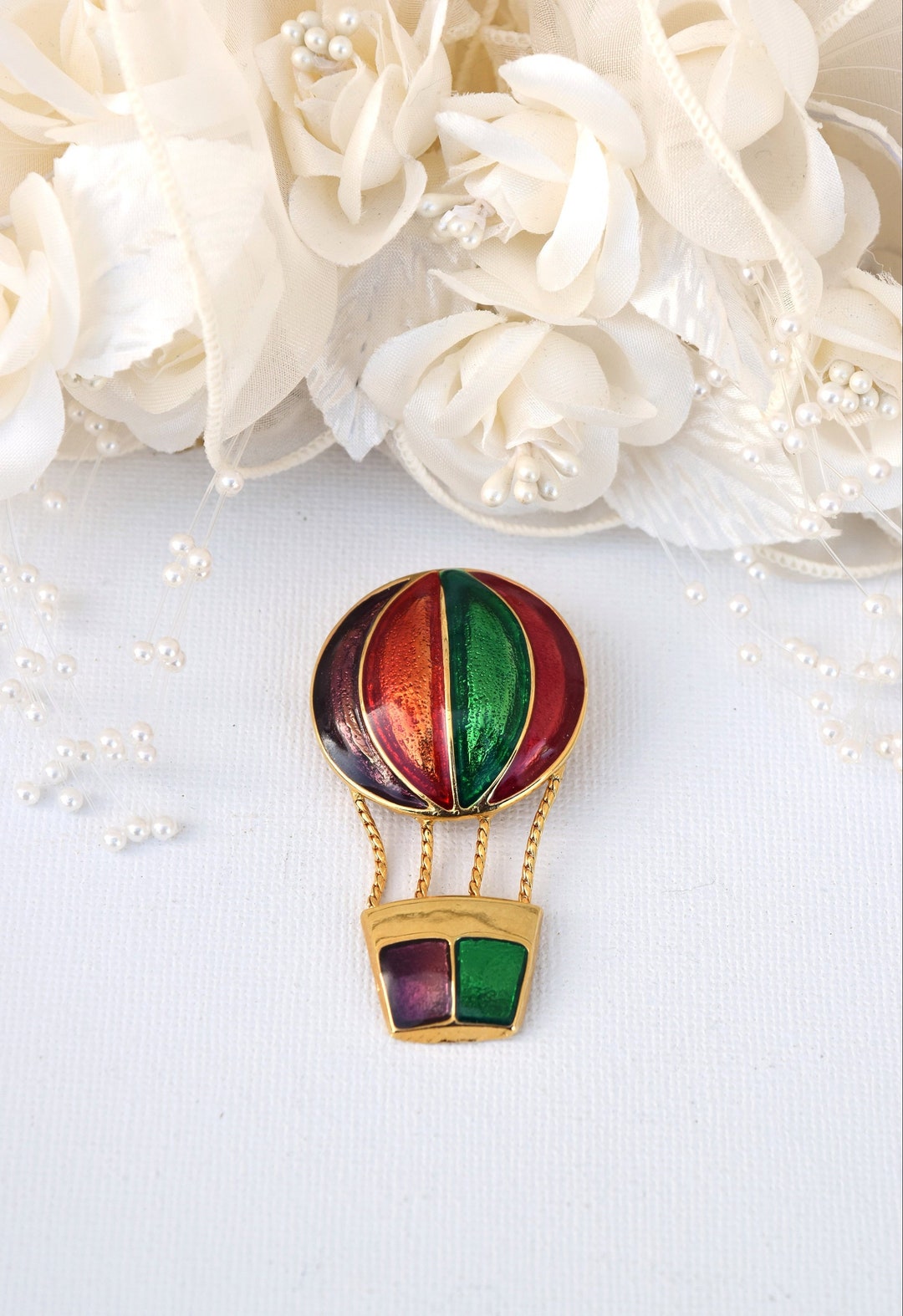 Hot Air Balloon Pin, Enamel Pin Hot Air Balloon Purple Red Green Orange ...