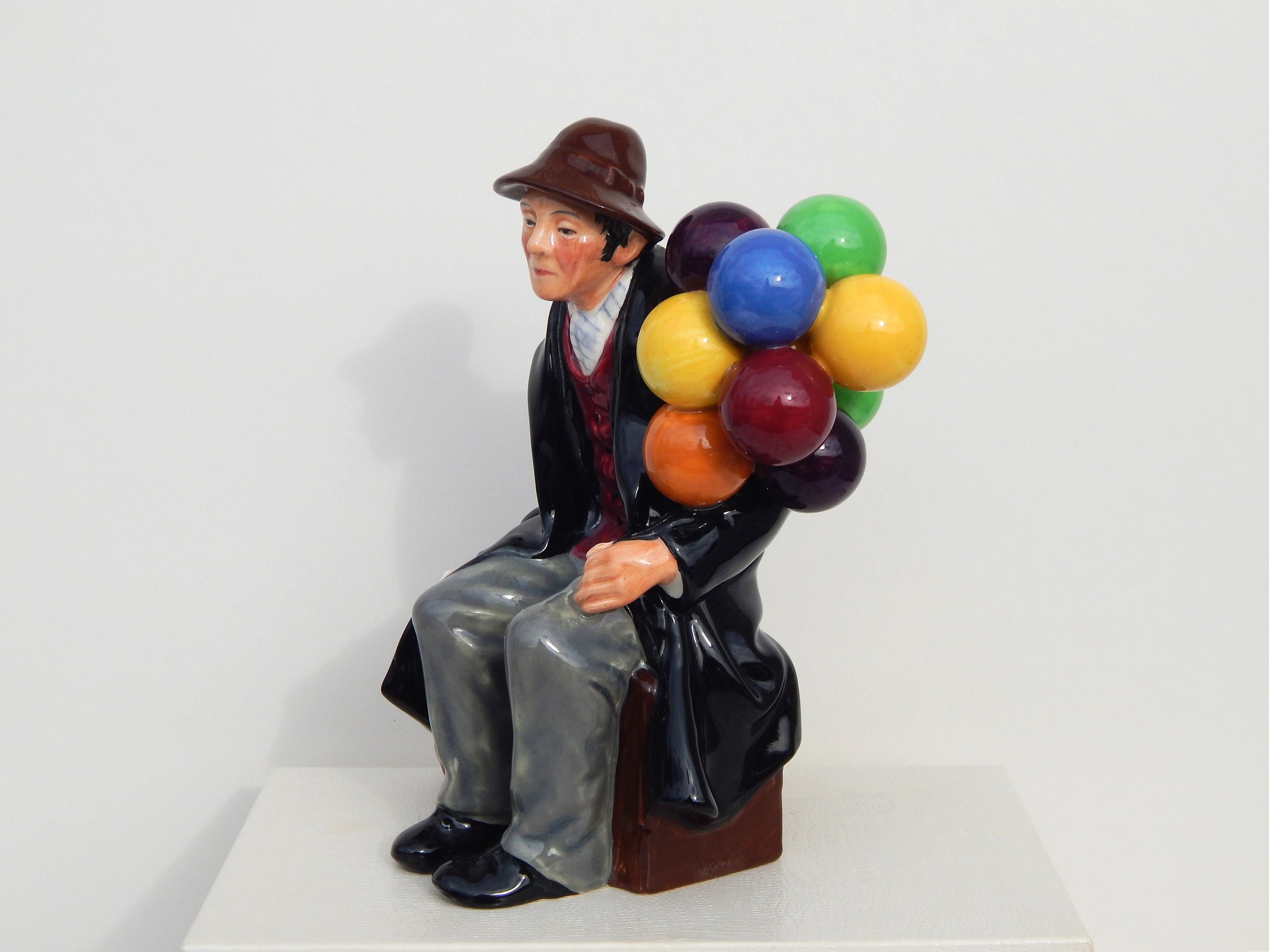 ROYAL DOULTON Balloon Man Figurine HN 1954 England, Antique Figurine - Etsy