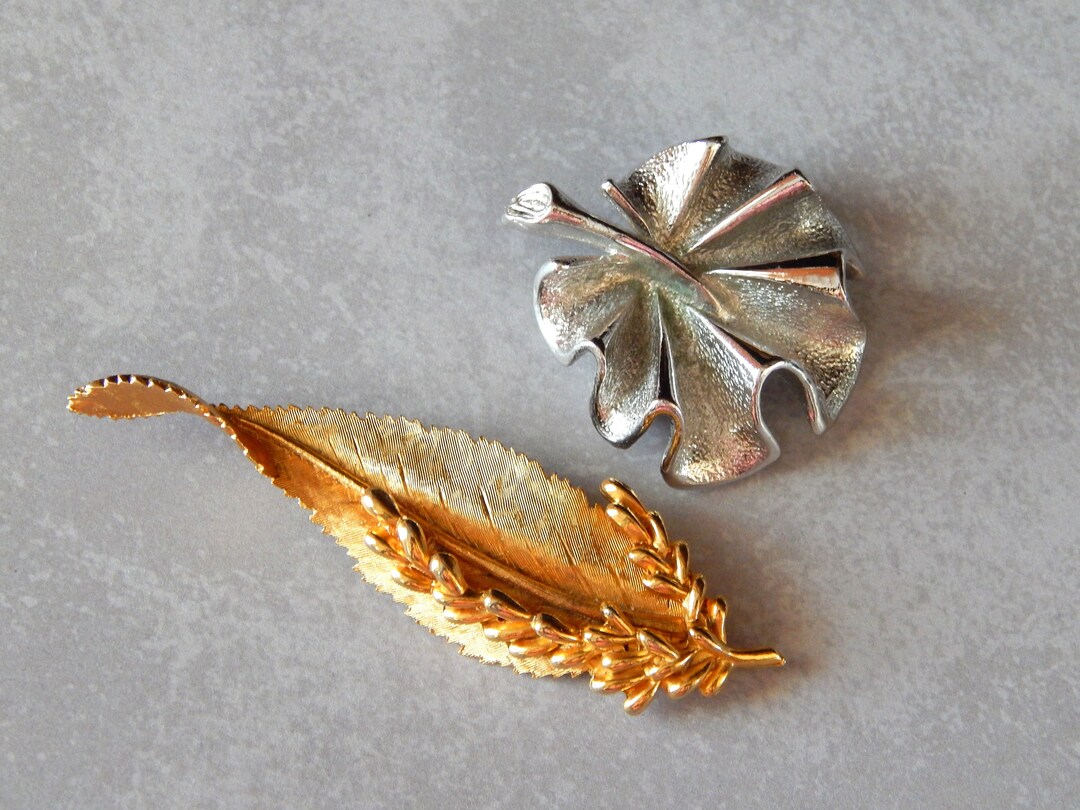 Vintage Leaf Pin Signed, Gold Leaf Pin BSK, Silver Leaf Pin Sarah ...