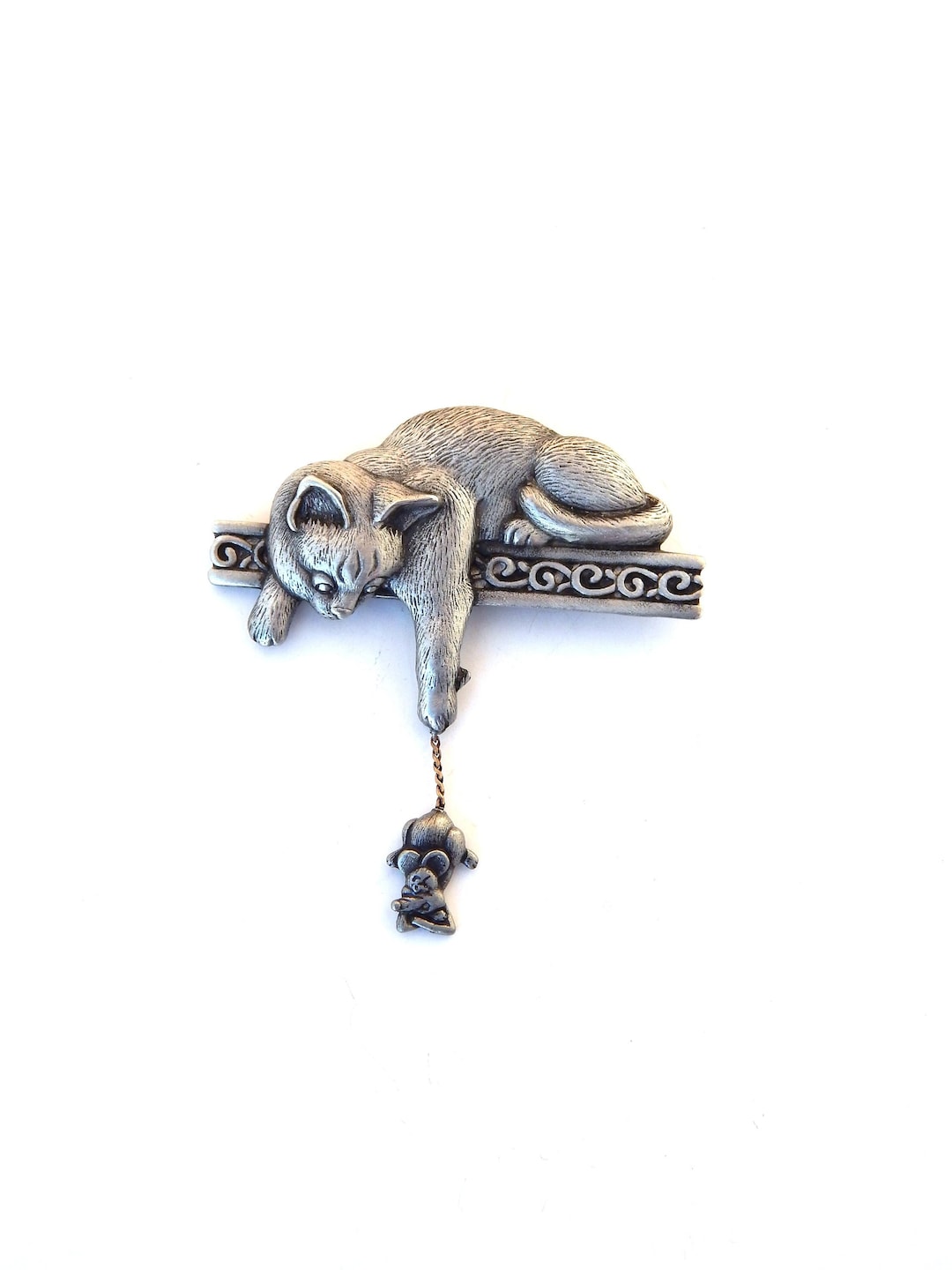 JJ Cat Pin, Cat and Mouse Pin, Signed Jonette Jewelry Cat Dangling ...