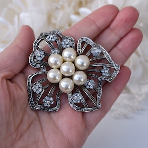 Rhinestone Pearl Flower Pin, Big Flower Brooch Faux Pearls Silver Tone ...