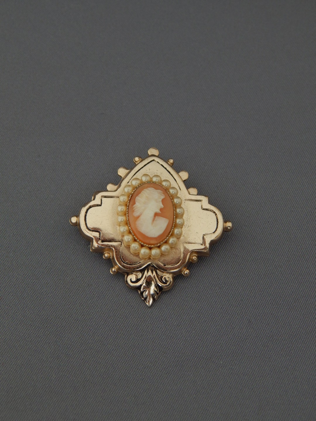 CORO Cameo Pin, Carved Shell Faux Pearl Gold Tone Collar Pin, Art Deco ...