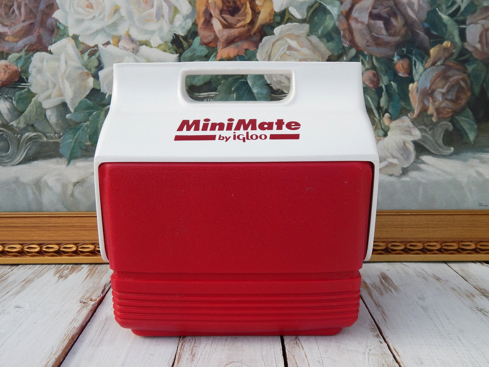 IGLOO Mini Mate Cooler, Vintage Red Small Cooler Personal Lunch Box ...