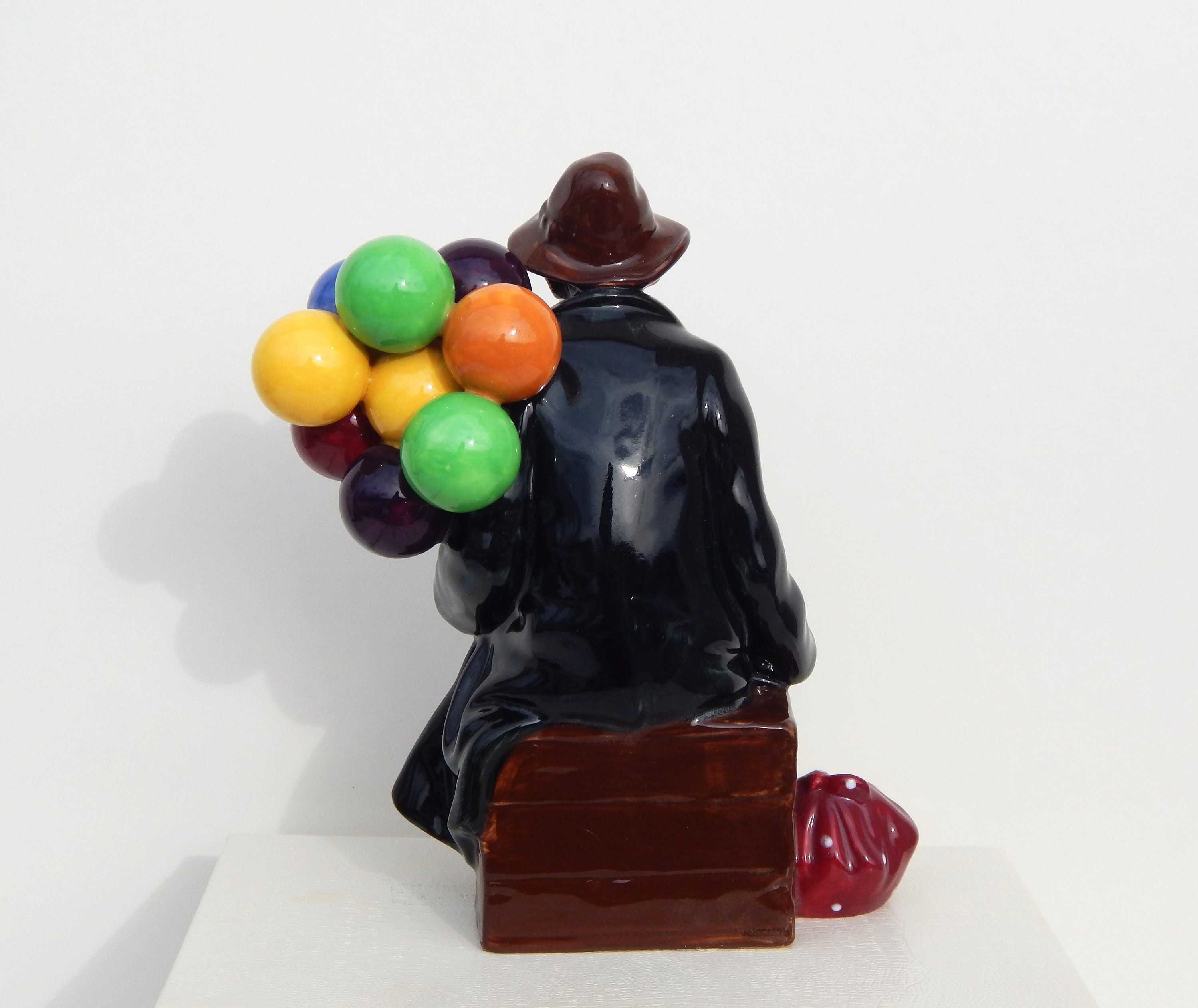ROYAL DOULTON Balloon Man Figurine HN 1954 England, Antique Figurine - Etsy