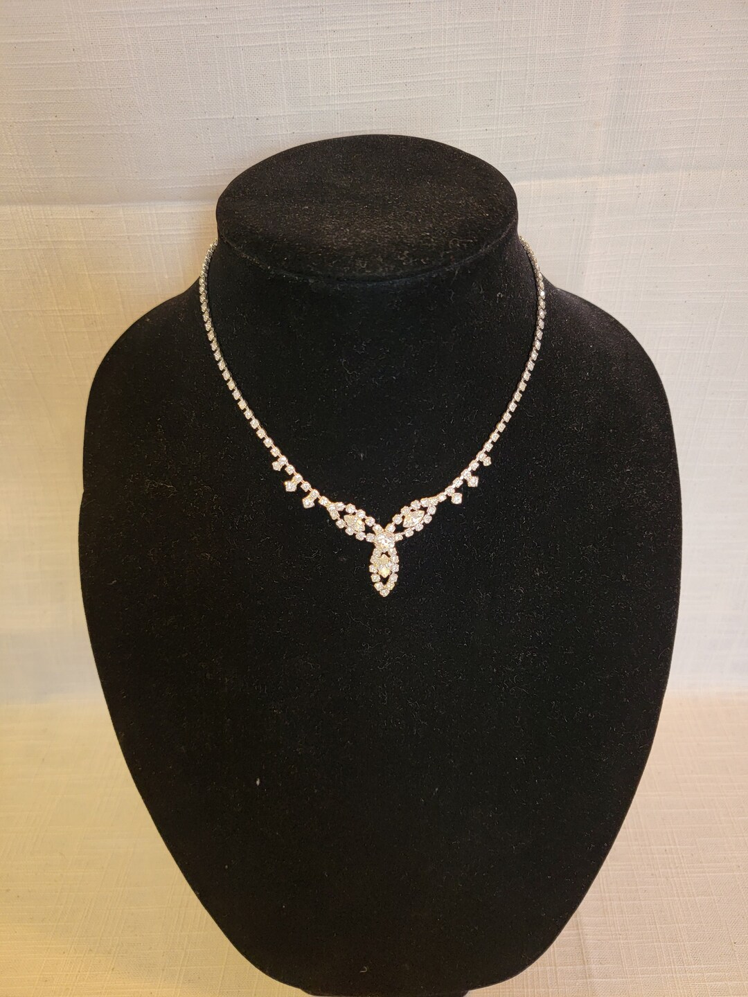 Vintage Kramer of New York Rhinestone Necklace - Etsy