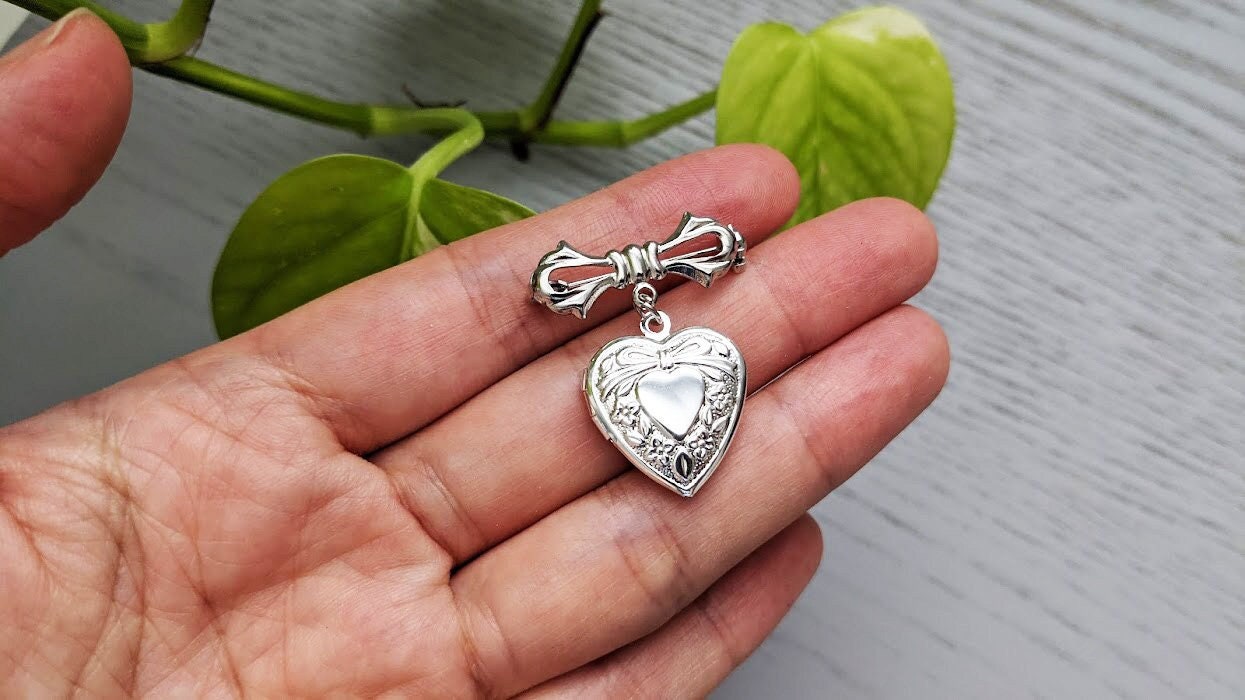 Blank Bouquet Locket/wedding Locket/locket Charm/sentimental | Etsy