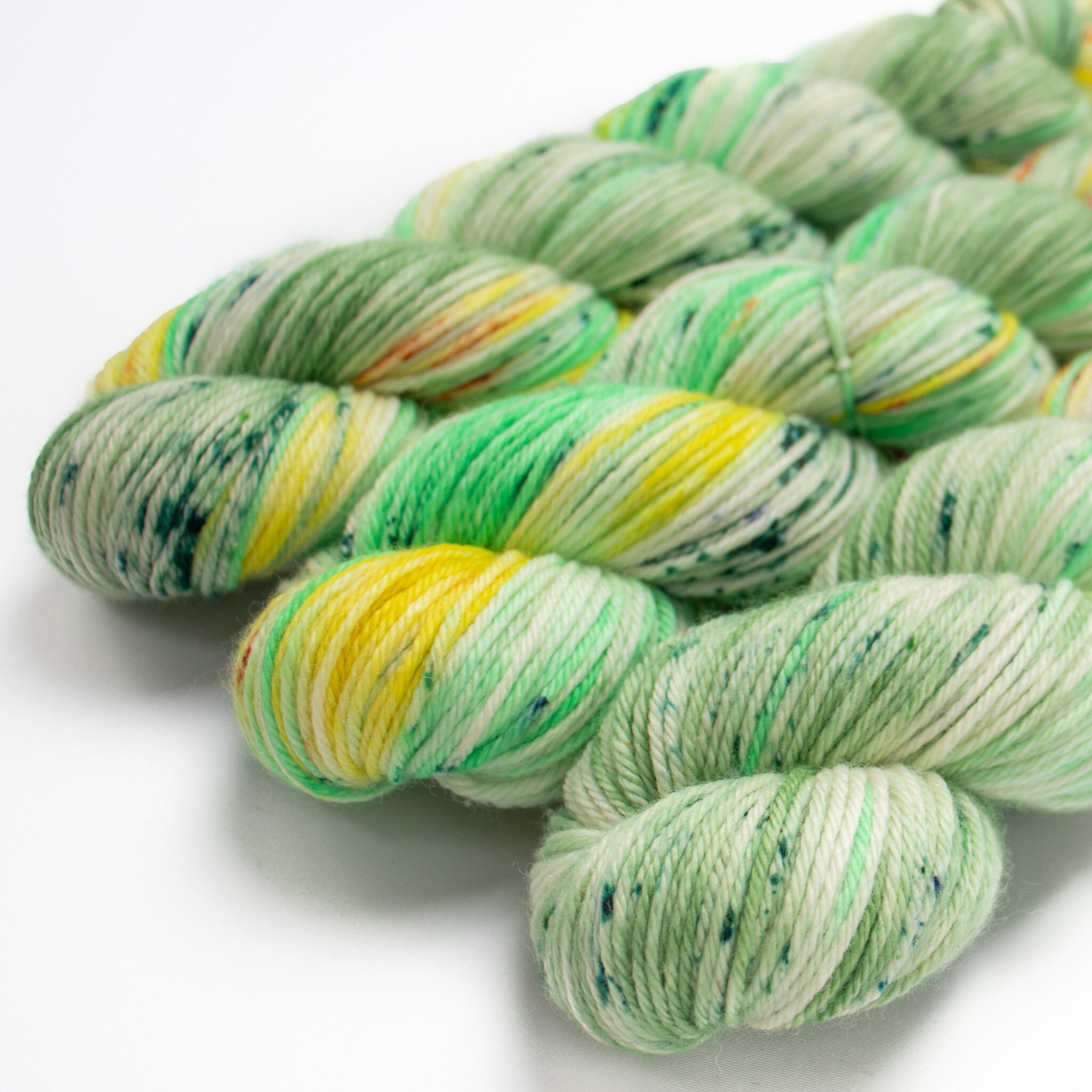 Worsted Weight Yarn Hand Dyed Speckled Superwash Merino | Etsy