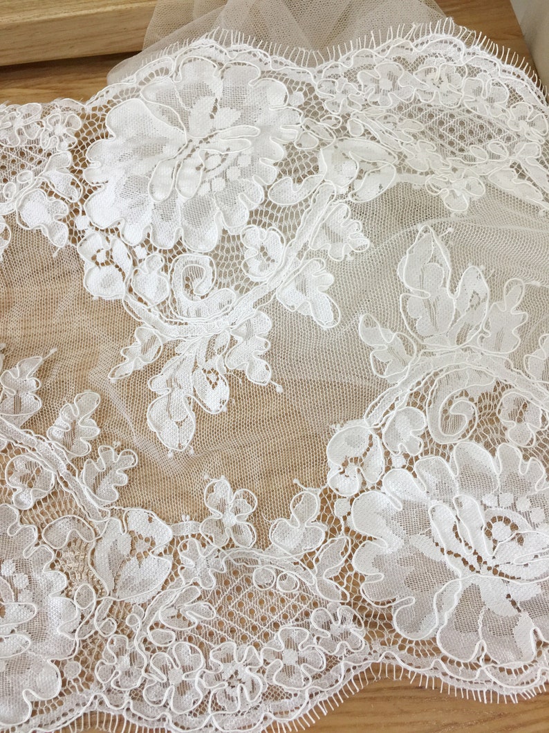 3 yards/lot French Alencon lace fabric trim in off whiet color | Etsy