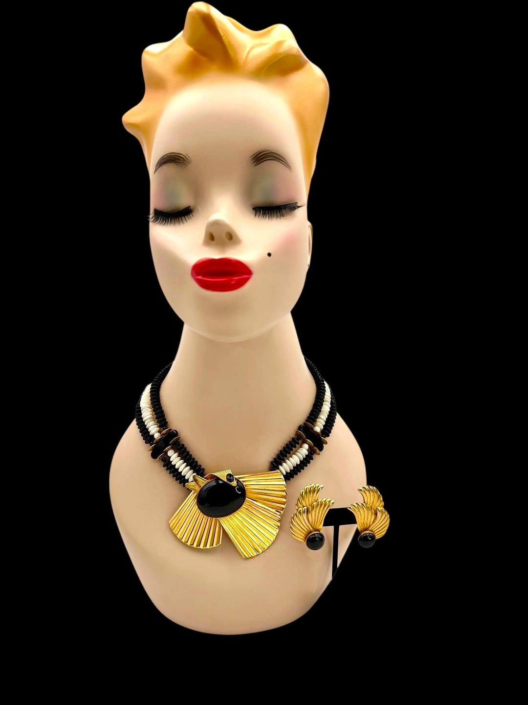 Vintage Tulla Booth Necklace & Earrings Onyx Mother of Pearl MOP Gold ...