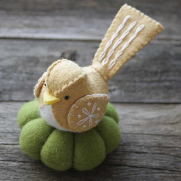 Felt Bird - Etsy