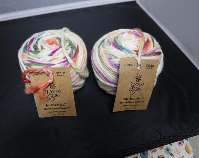 Yarn Bee Authentic Hand-dyed Chunky Yarn, Color: Petunia Petals, 100% ...