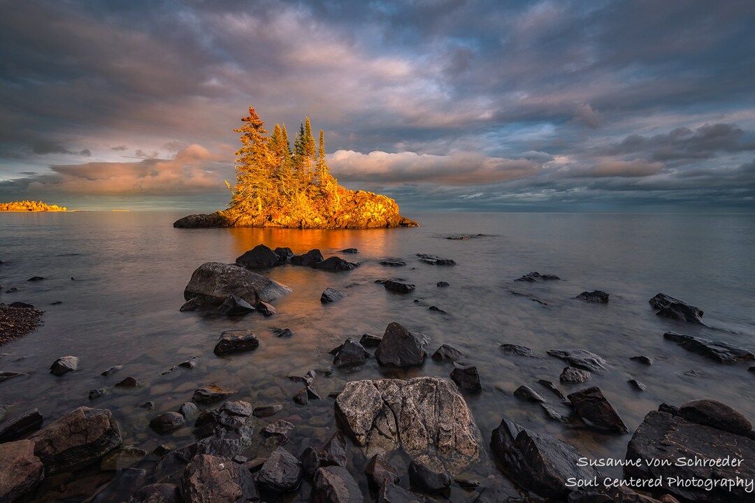 Lake Superior, Stunning Sunset, Fall Landscape, Golden Island, Beach ...