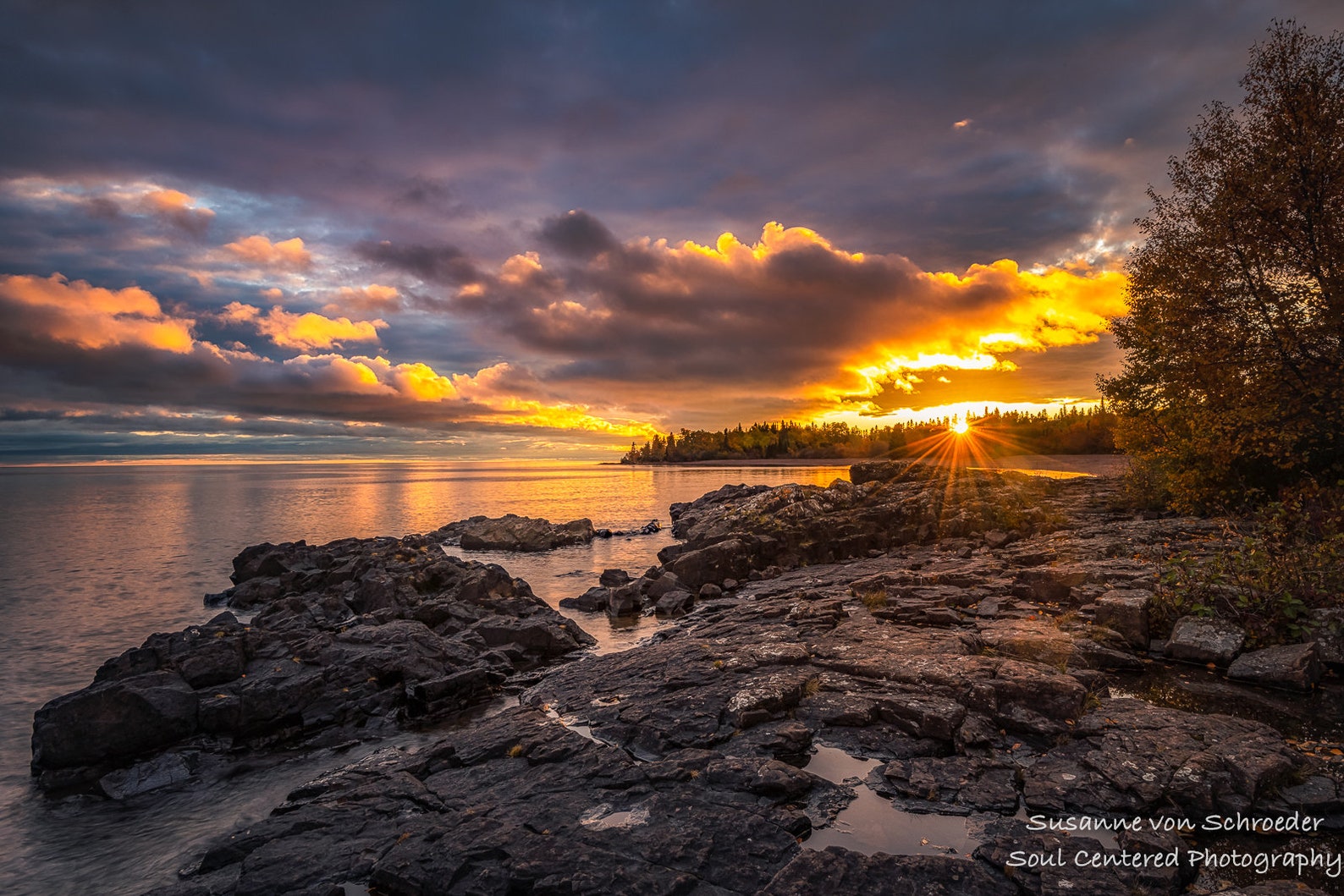 Lake Superior, Stunning Sunset, Fall Landscape, Golden Hour, Beach ...