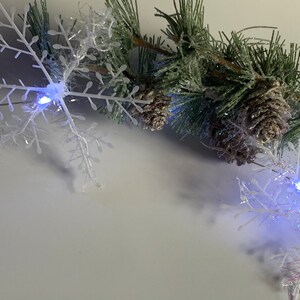 LED Christmas Snowflake Fairy Lights, Snowflake Led Garland Lights, 7 ...