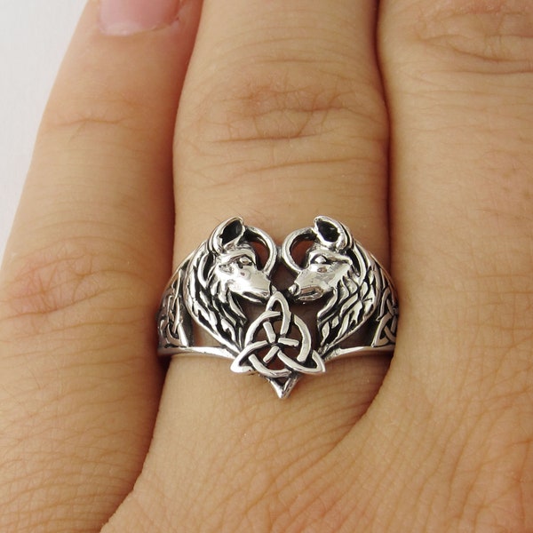 Wolf Ring - Etsy