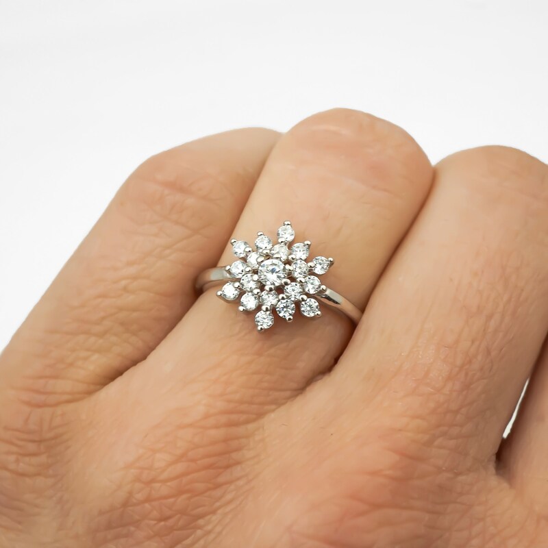 Snowflake Ring - Etsy