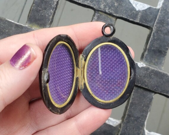 Antique Piqué Posé Locket Pendant, Victorian Era Piqu… - Gem