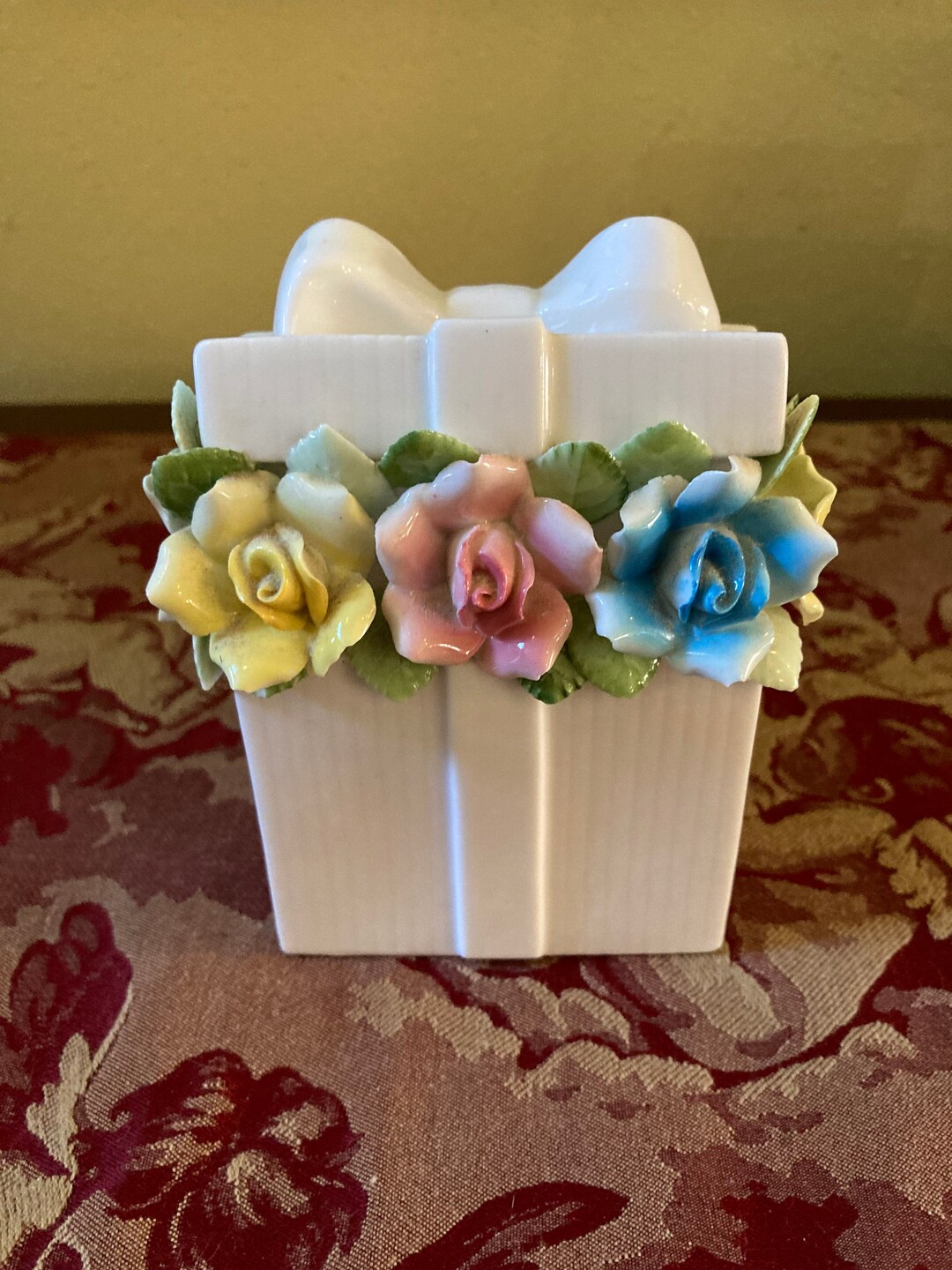 Porcelain Box Vase With Flowers - Etsy