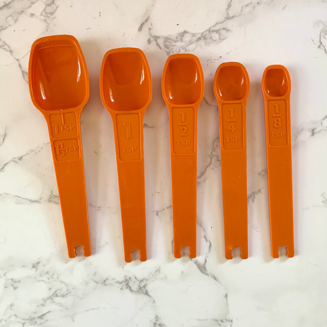 Orange Tupperware Measuring Spoons Set of Five Vintage Kitchenware ...