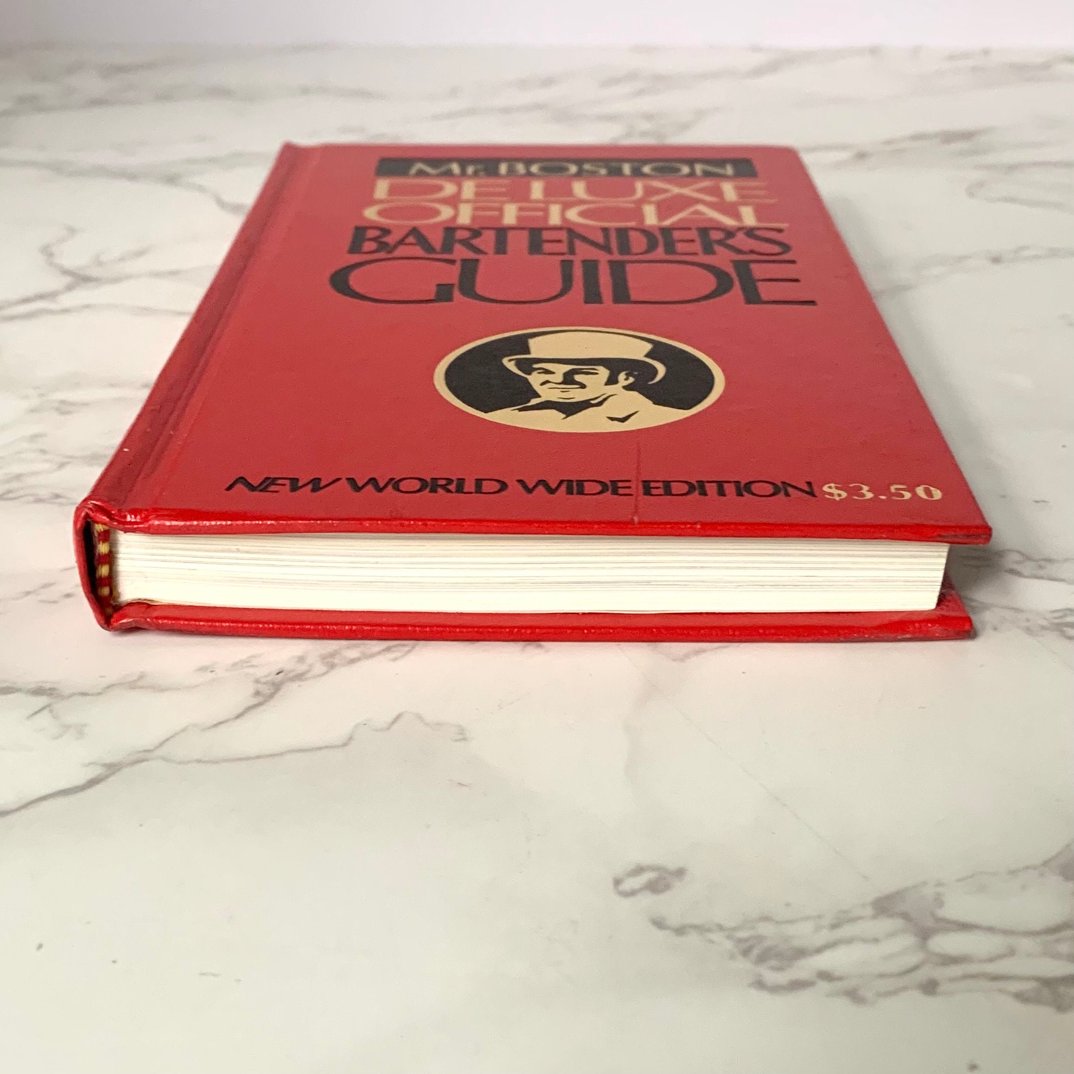 Mr. Bostons Deluxe Official Bartenders Guide 1979 Printing New Worldwide Edition Vintage ...