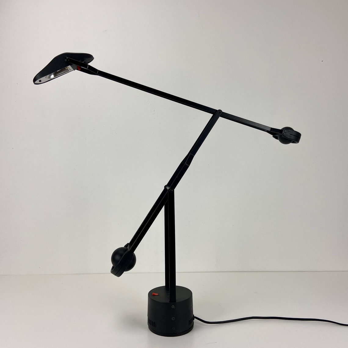 Vintage Stilpast Counterweight Halogen Desk Lamp / Articulating Desk ...