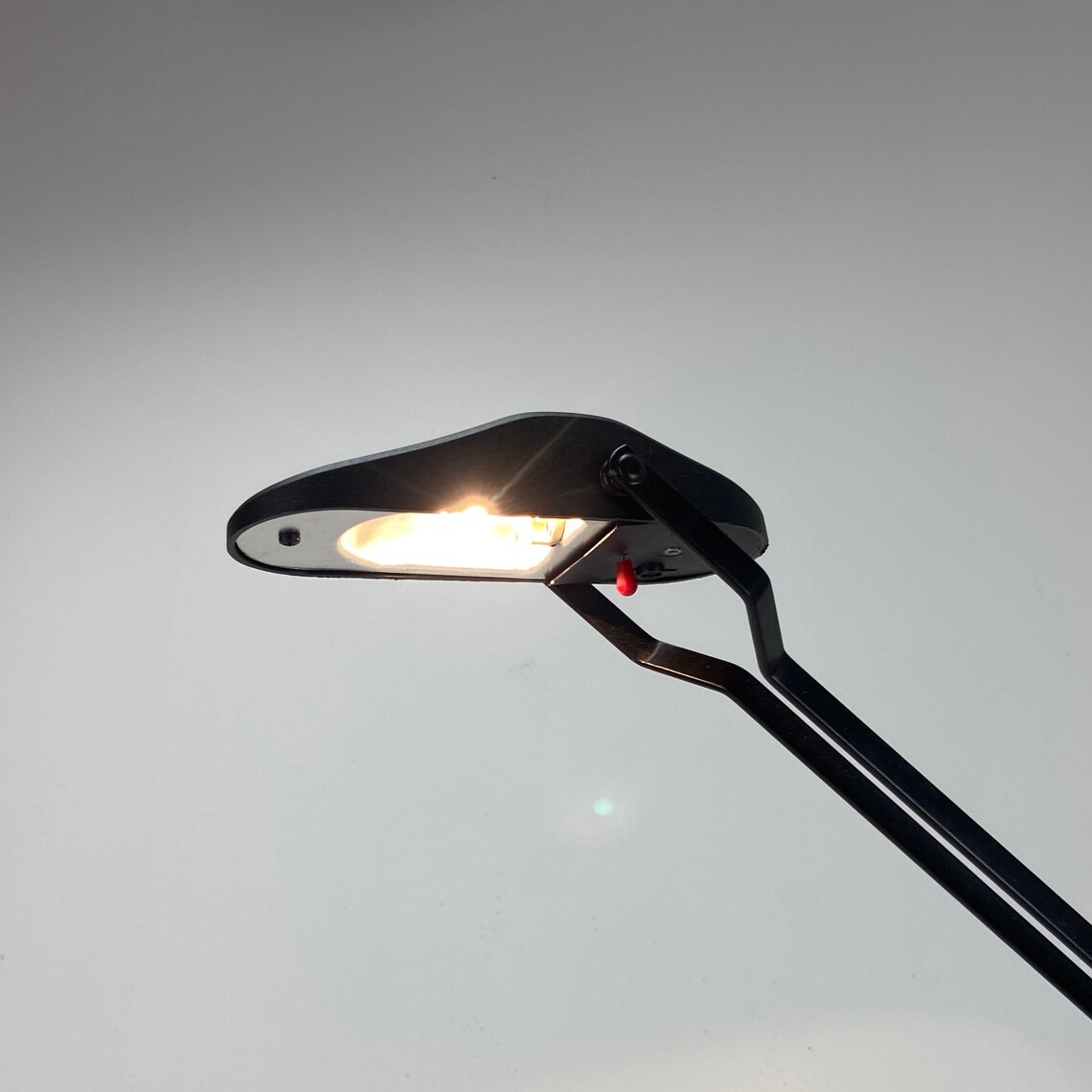 Vintage Stilpast Counterweight Halogen Desk Lamp / Articulating Desk ...