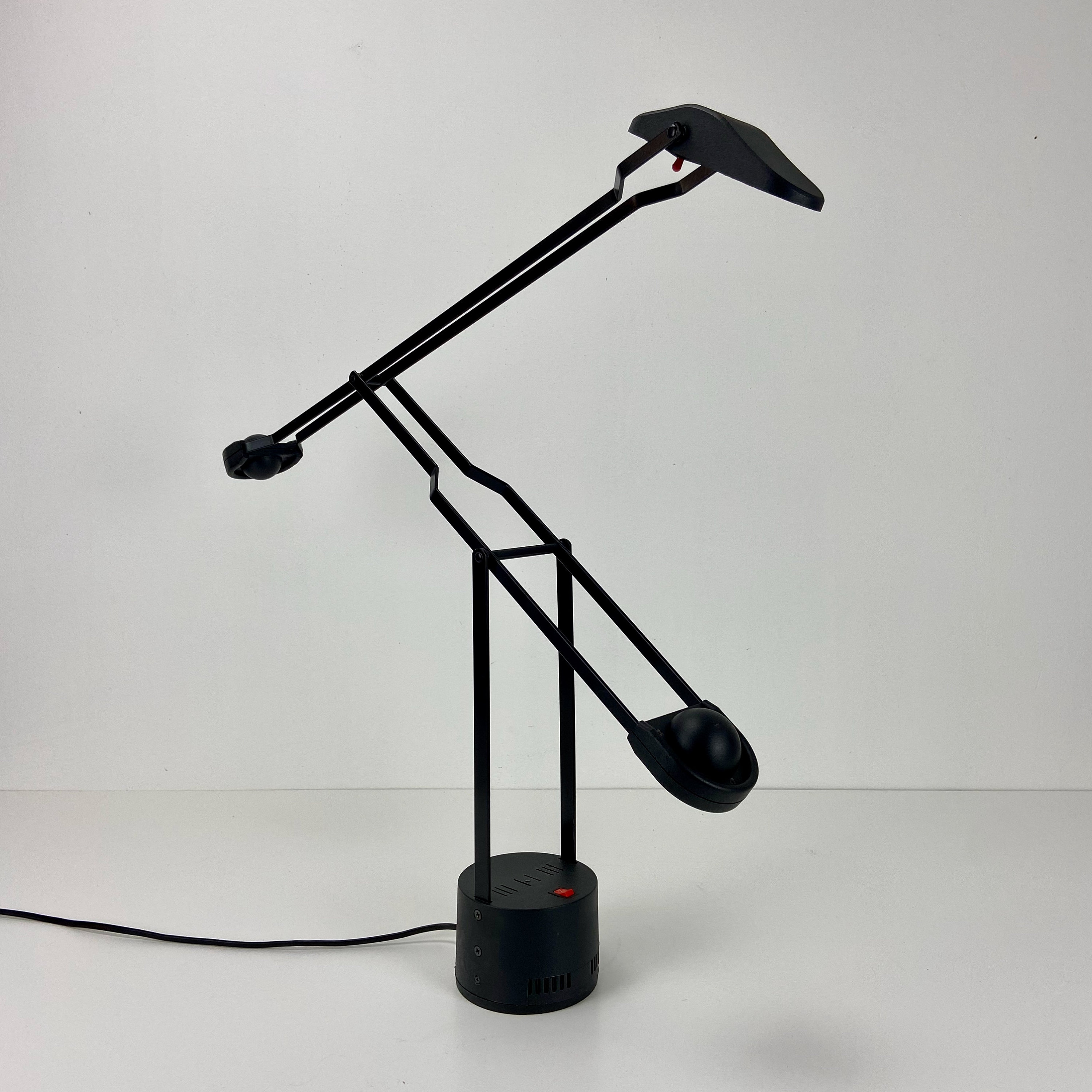 Vintage Stilpast Counterweight Halogen Desk Lamp / Articulating Desk ...
