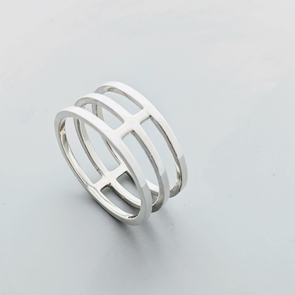 Cage Ring - Etsy