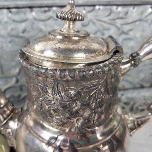 1880s Barbour Bros. Quadruple Silver Plate Repousse Teapot #997 - Etsy