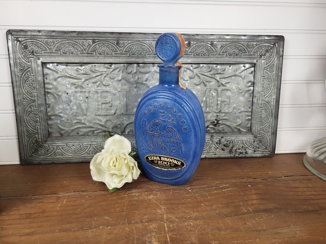 Vintage 1970 Ezra Brooks Never Surrender Decanter - Bourbon Whiskey ...
