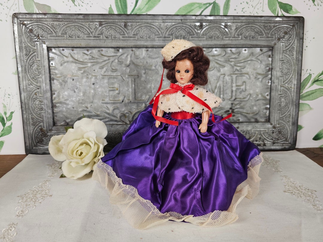 MCM Sleepy Eyed Doll - Royal Queen by Duchess Doll Corp. - Etsy