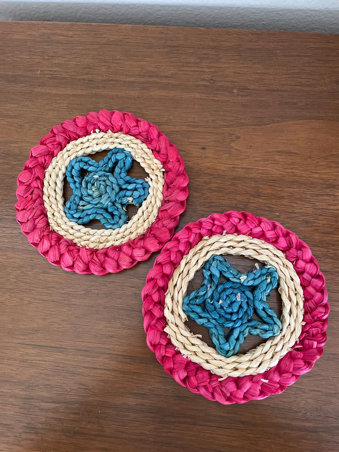 Vintage Straw Trivets, Round Pink and Blue Straw Trivets, Hot Pads ...
