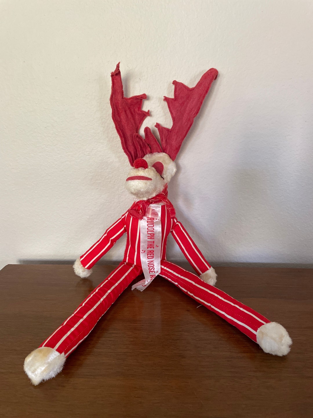 Vintage Christmas Musical Rudolph, 1960's Rare Stuffed Rudolph the Red ...