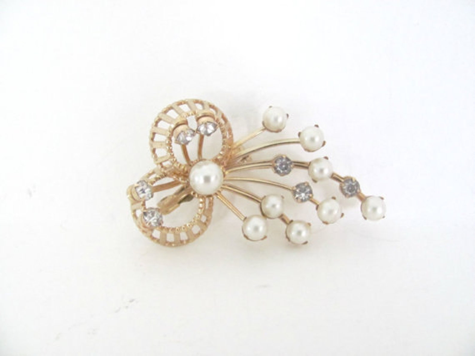 Vintage Pearl Brooch 1960's Emmons Gold Pearl | Etsy