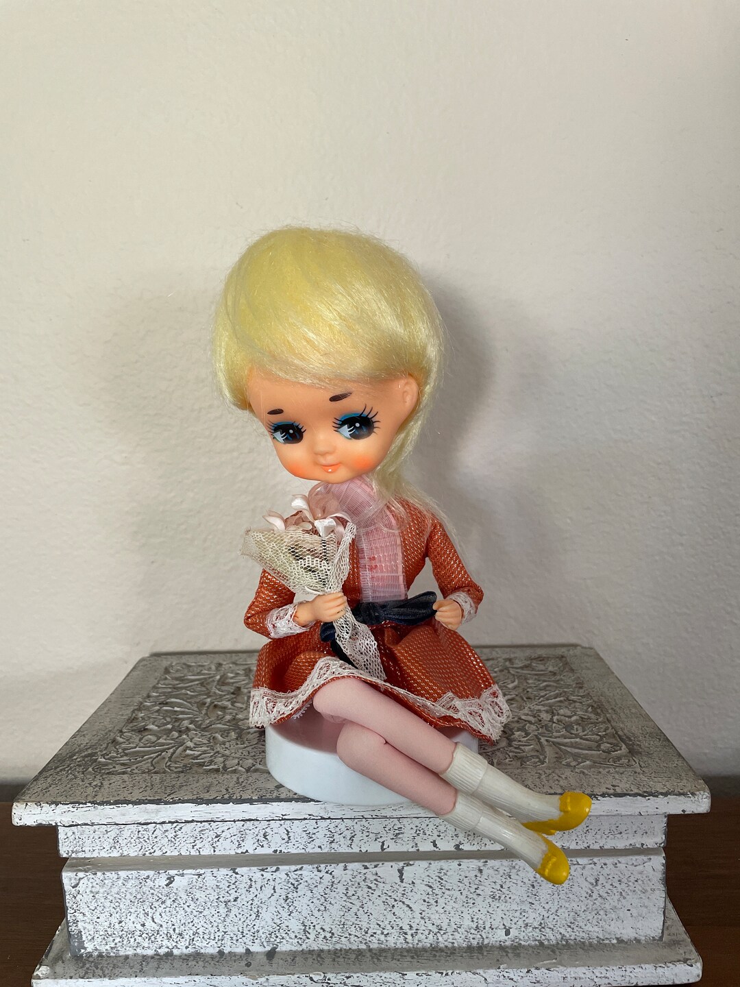 Vintage Pose Doll, 1960's Big Eye Girl Pose Doll, Seated Pose Doll ...