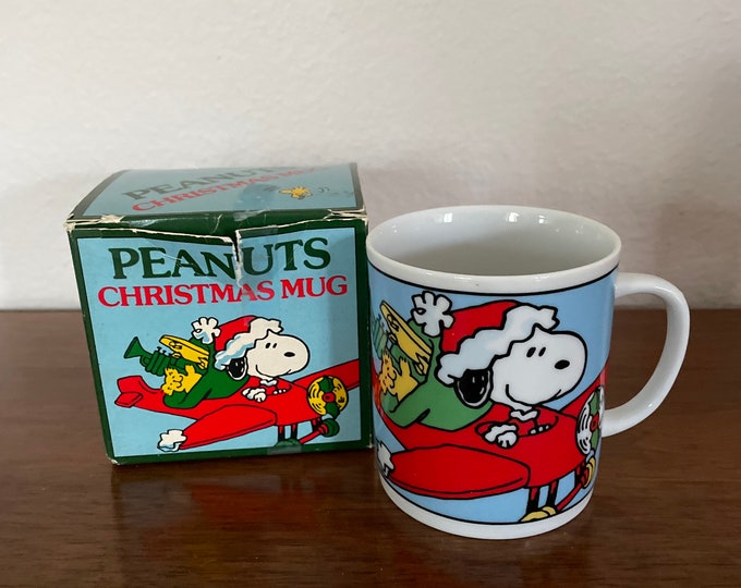 Vintage Snoopy Christmas Mug Cup 1960's Peanuts Snoopy - Etsy