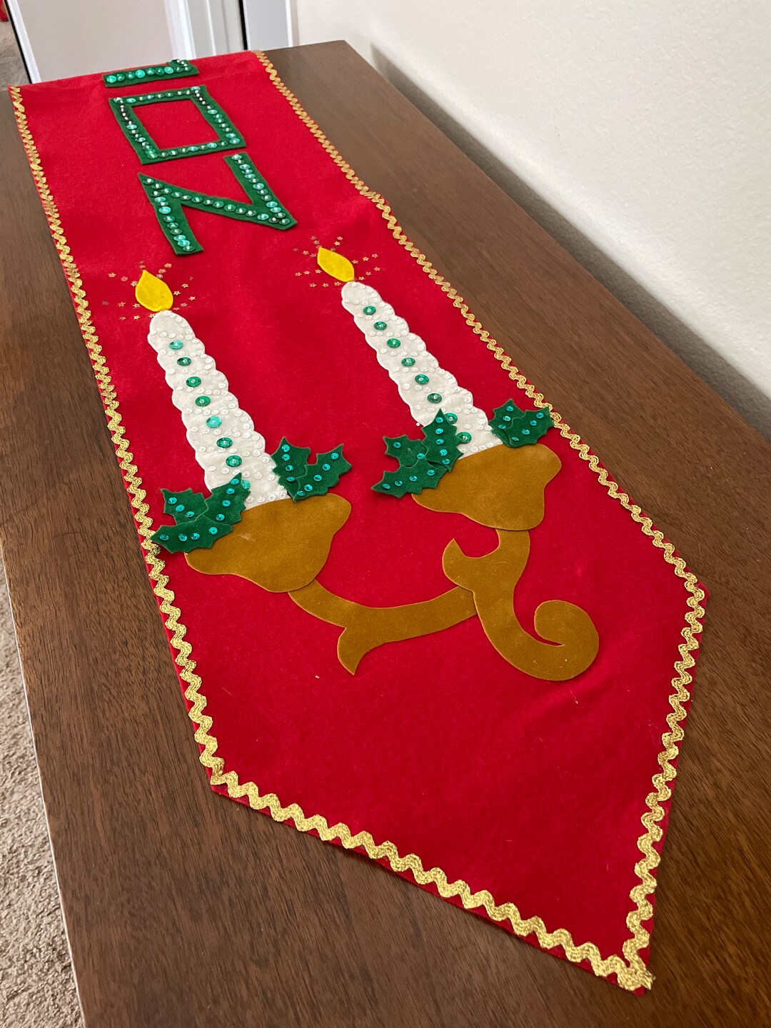 Vintage Felt Christmas Table Runner 1970's Red Noel Candle Christmas ...