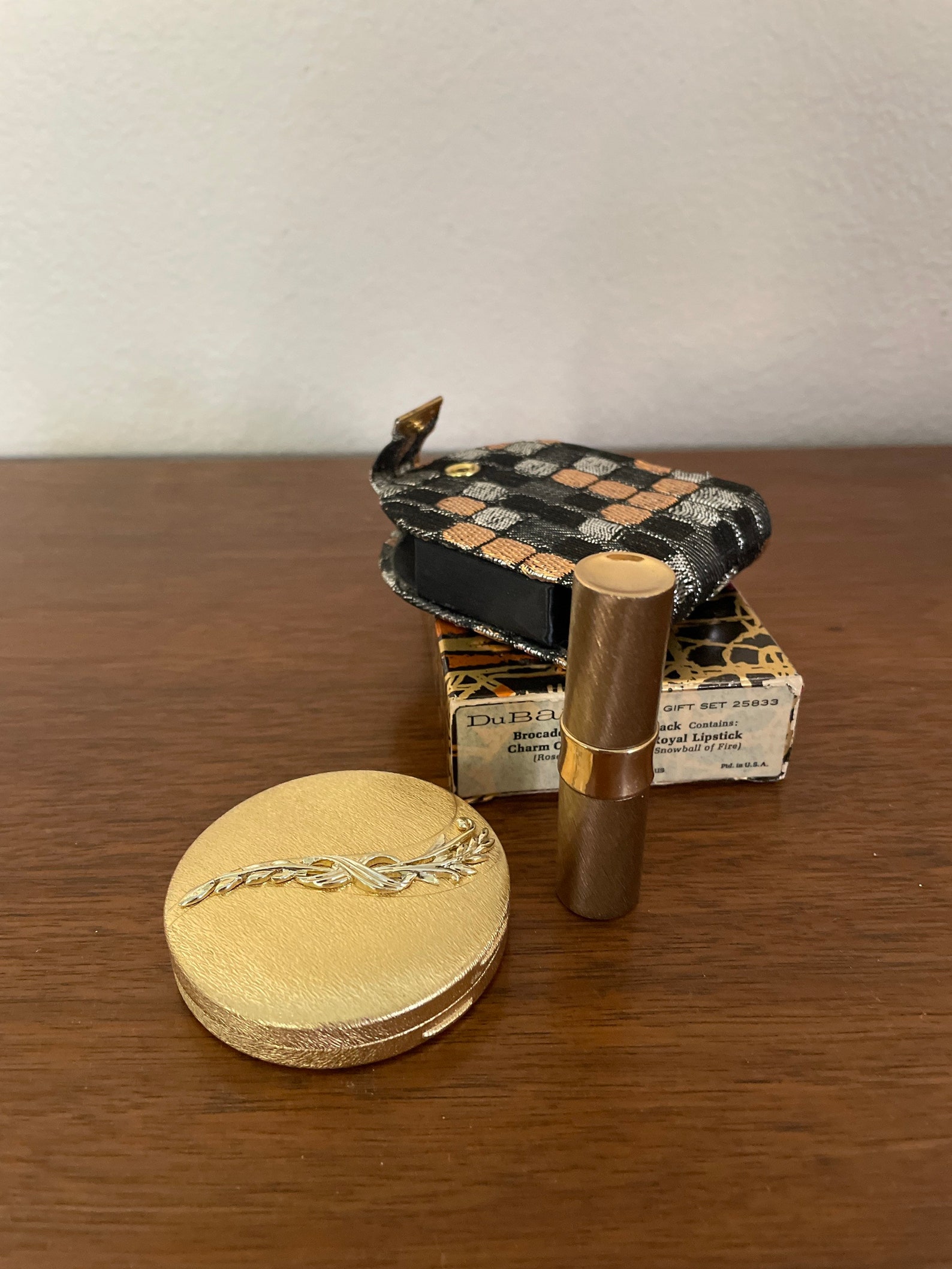 Vintage Powder Compact Set 1960's Dubarry Gift Set Face - Etsy