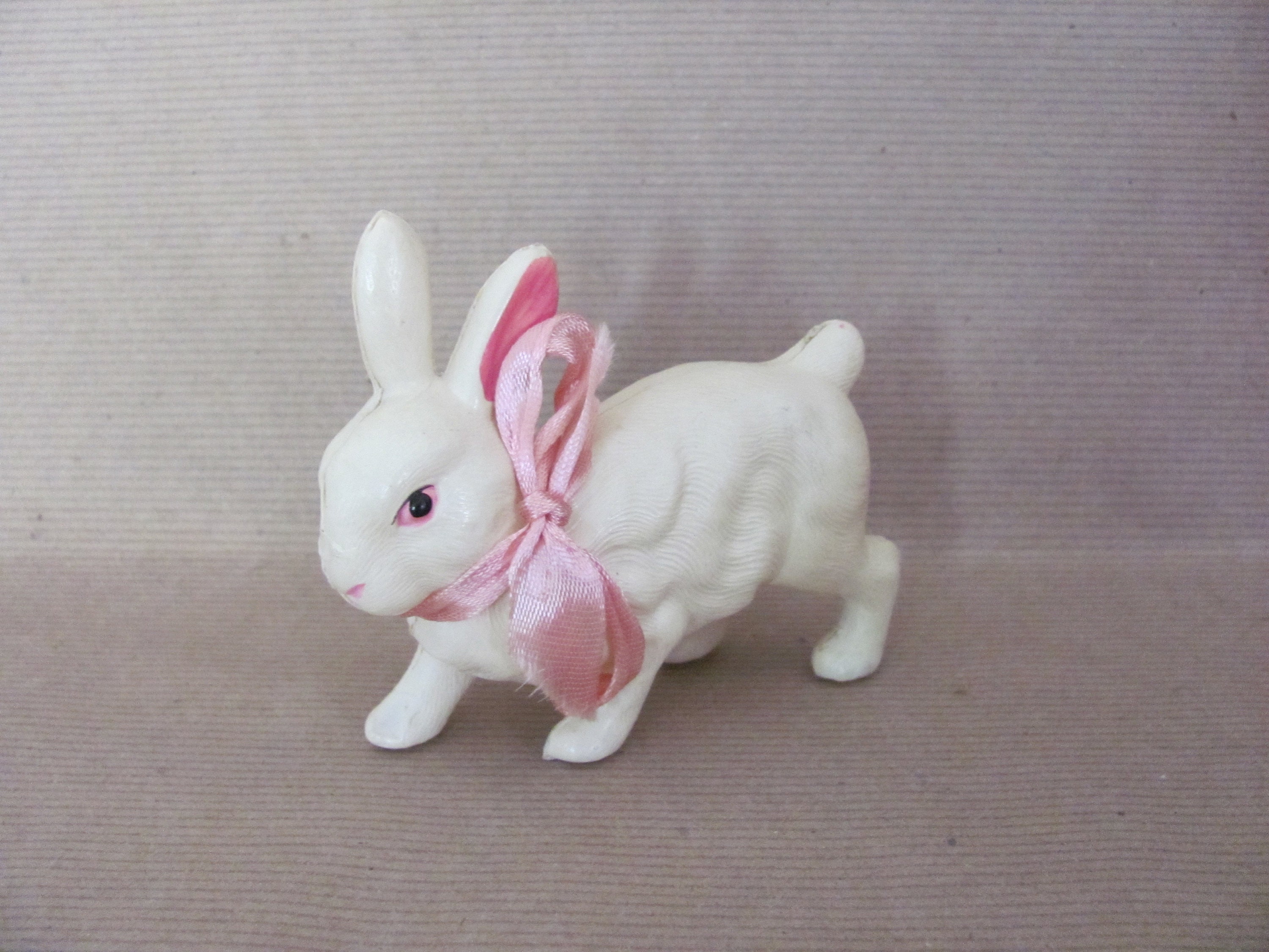 Vintage Celluloid Rabbit Figurilla de Conejo de Pascua de - Etsy España
