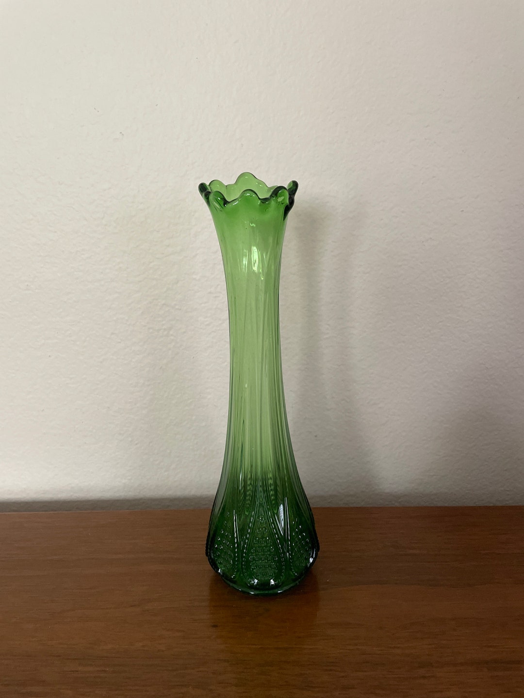 Vintage Green Glass Vase 1960's Green Swung Glass Vase - Etsy