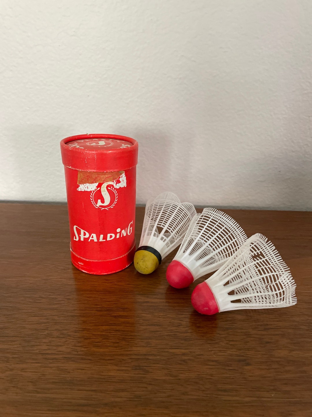 Vintage Plastic Shuttlecocks, 1960's Spalding Badminton Shuttlecocks ...