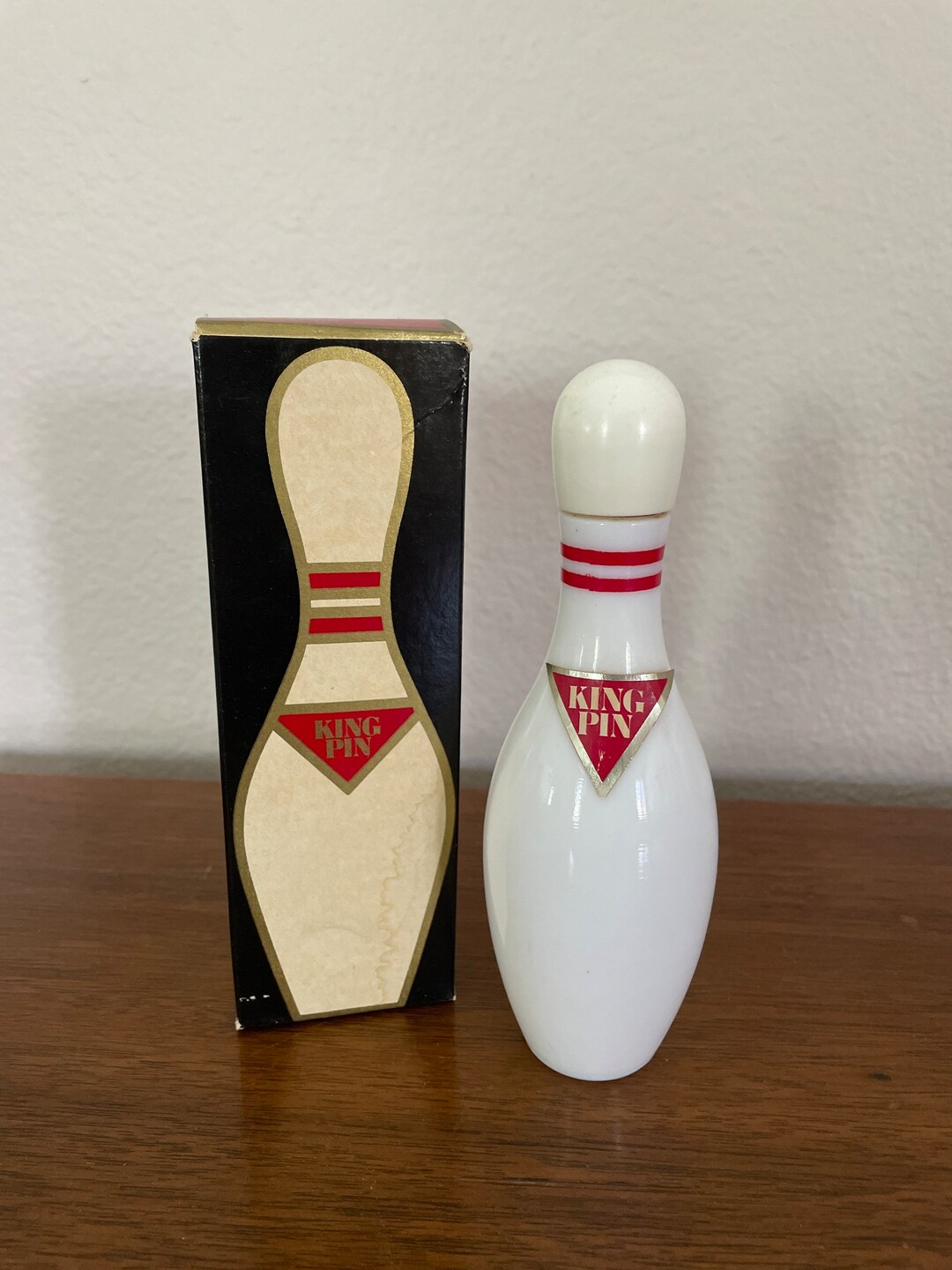 Vintage Avon Bowling Pin Bottle 1970s Avon Milk Glass King - Etsy