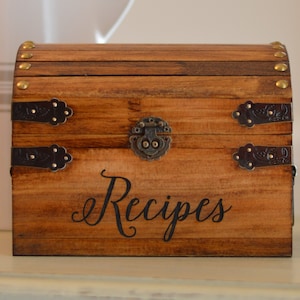 Recipe Box, Recipe Card Box, Farmhouse Kitchen Decor, Personalized Gift ...