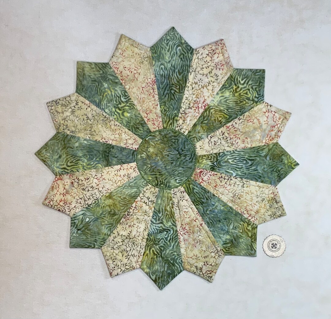 Table Topper, Round Table Topper, Quilted Table Topper, Table Cloth ...