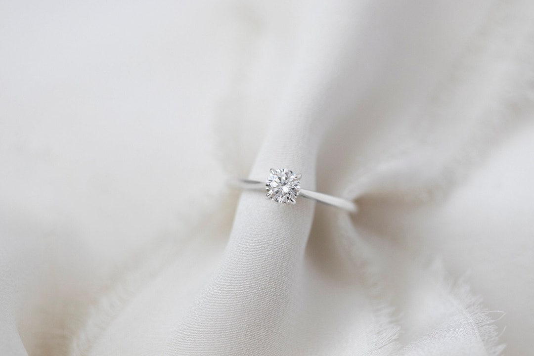 Dionne - 14K White Gold Round Solitaire Engagement Diamond Ring ...