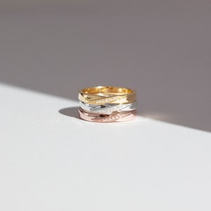 Mobius Band II (3mm) - Solid 14K Yellow Gold Mobius Twist Diamond ...