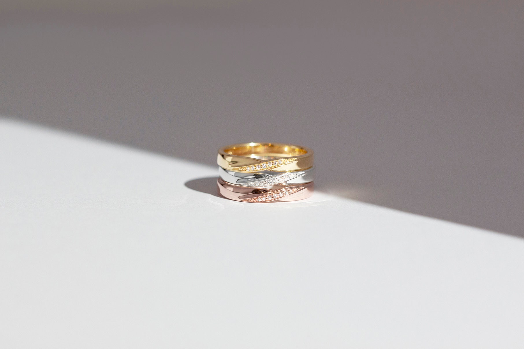 Mobius Band II (3mm) - Solid 14K Yellow Gold Mobius Twist Diamond ...