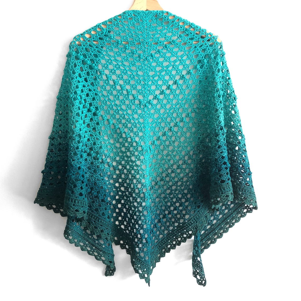 SKYE CLASSIC Crochet Shawl Pattern Crochet Pattern Shawl - Etsy