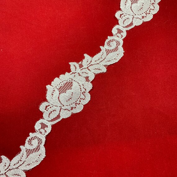 White Lace By the Yard 2 1/2 Inch Wide bridal costumes | Etsy