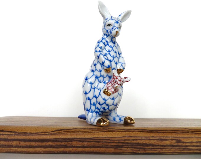 Vintage Fine Porcelain Fishnet Kangaroo Figurine, Blue and White ...